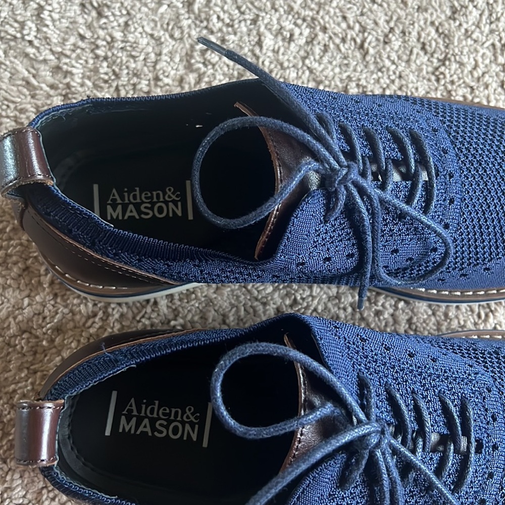 Navy Oxford Bucks - Gem